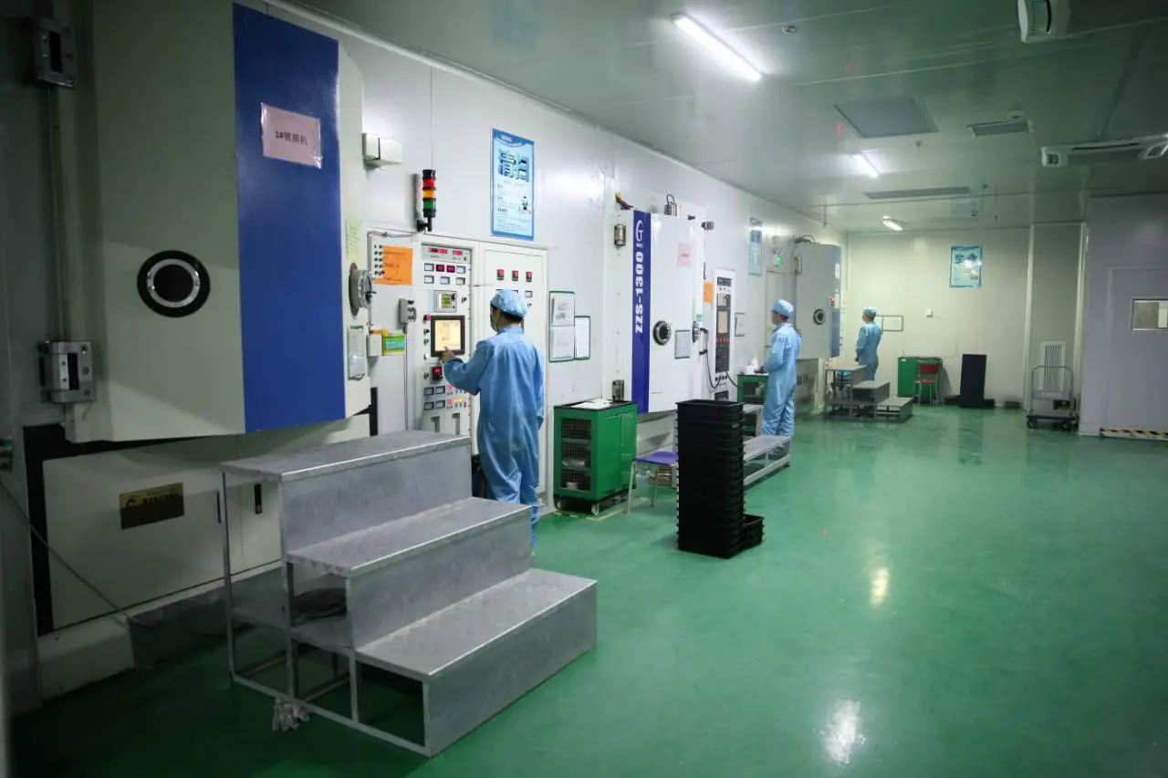 Crystal coating - Photonics On Crystals